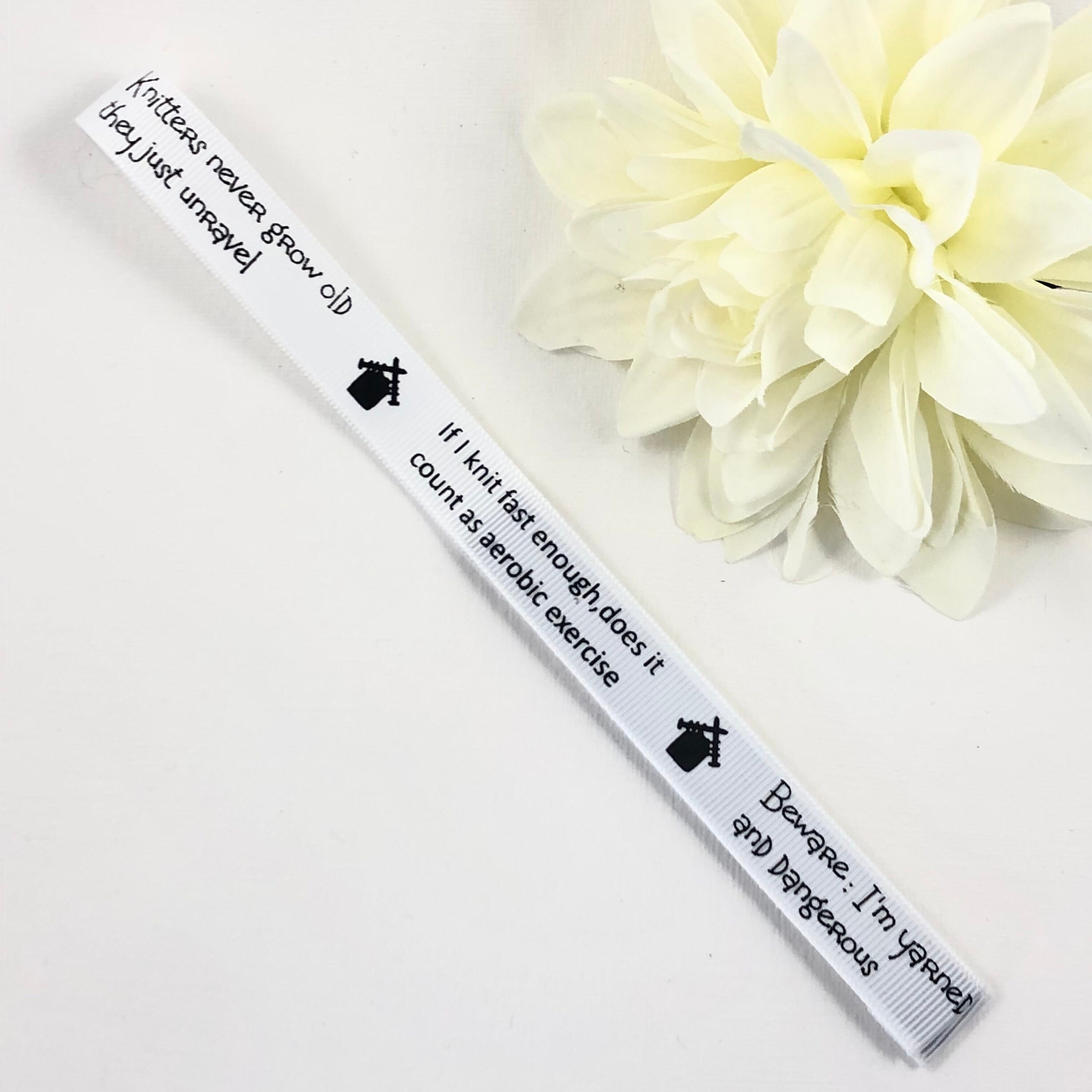 Magnetic Pattern Marker Tamer Guide White & Black Knitters Phrases 19 ...