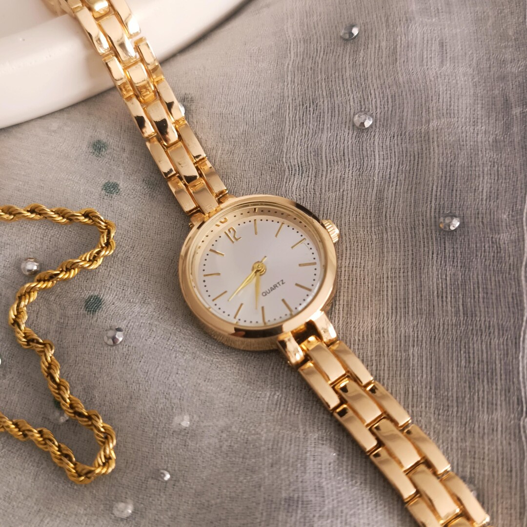 Gold Womens Wristwatch, Wrist Watch for Women, Gold Watch, Vintage ...