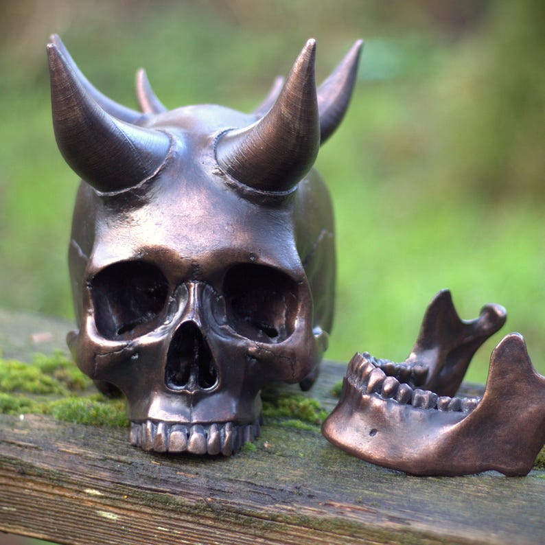LIFE SIZE Human SKULL Replica.demon Skull.life Size Bronze Effect Human ...