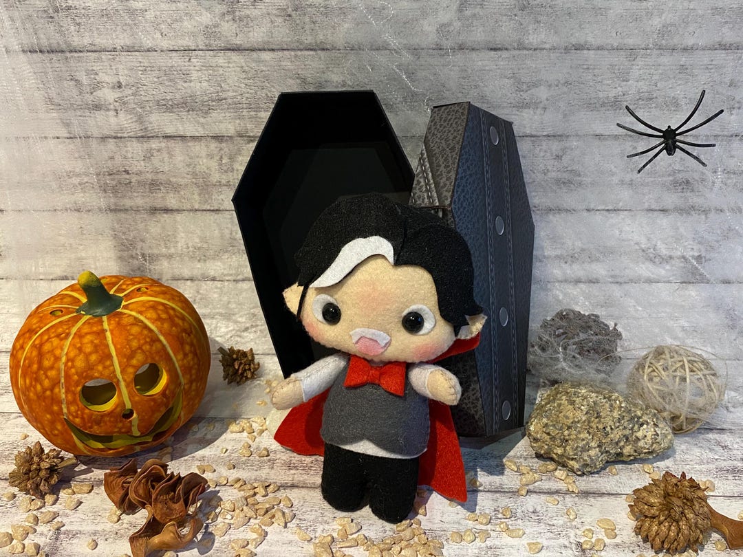 Dracula Plush Felt Toy, Halloween Plush Toy, Felt Dracula, Halloween ...