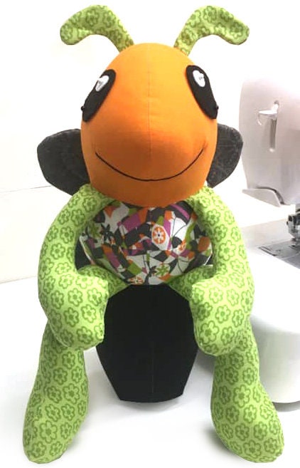 Bumble Bee Pattern PDF INSTANT DOWNLOAD | Etsy