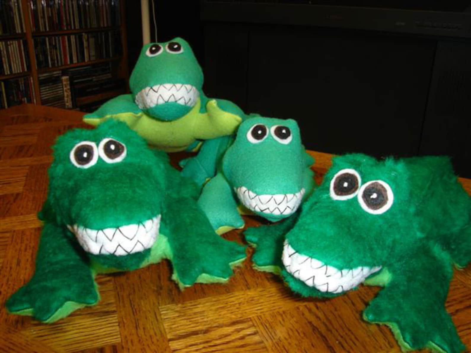 Crocodile Toy Sewing Pattern PDF INSTANT DOWNLOAD | Etsy Canada