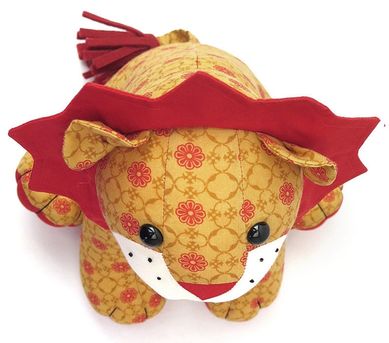 Larry Lion Toy Sewing Pattern PDF Stuffed Lion Pattern - Etsy Australia