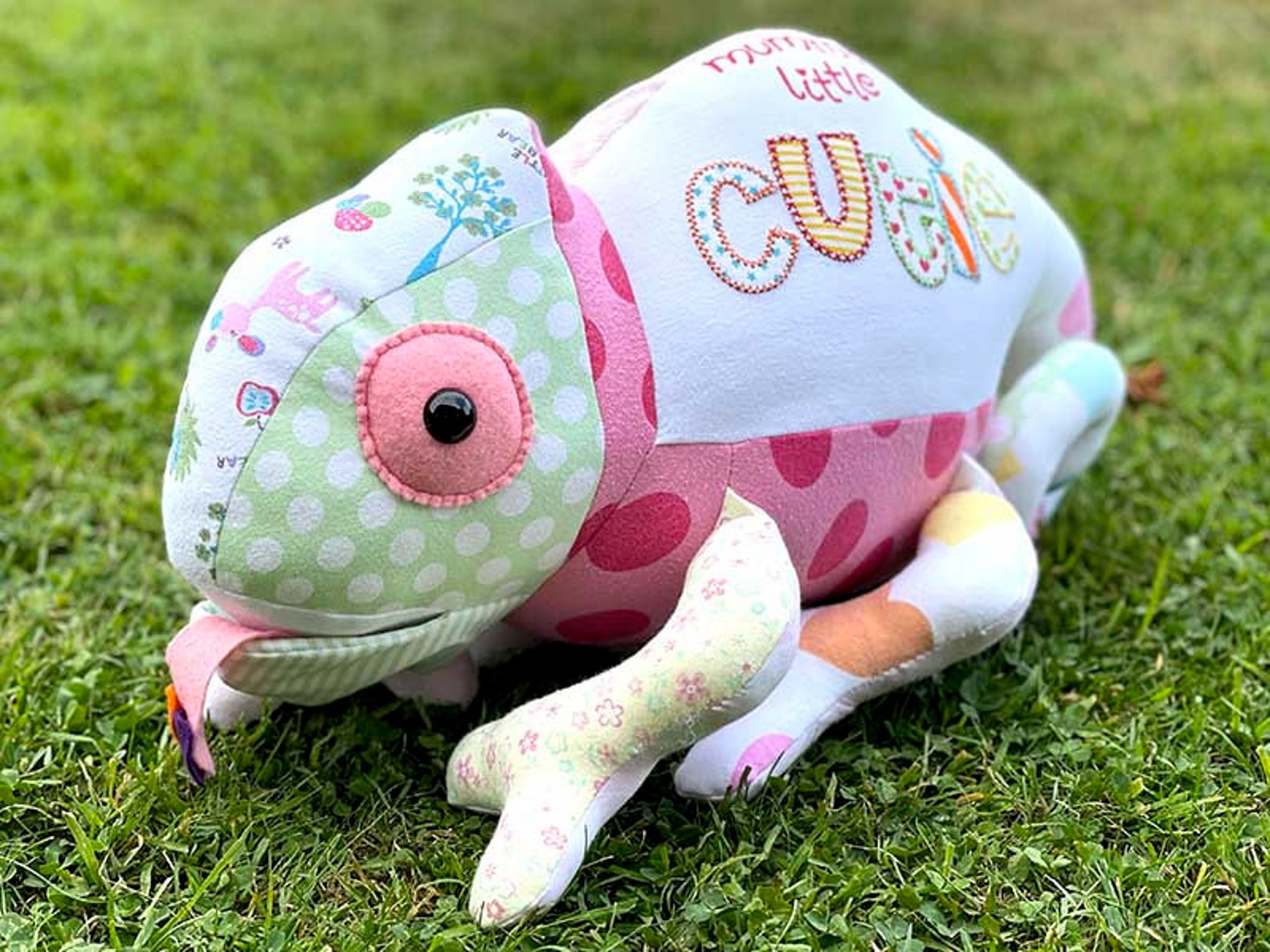 Chameleon Sewing Pattern PDF - Etsy