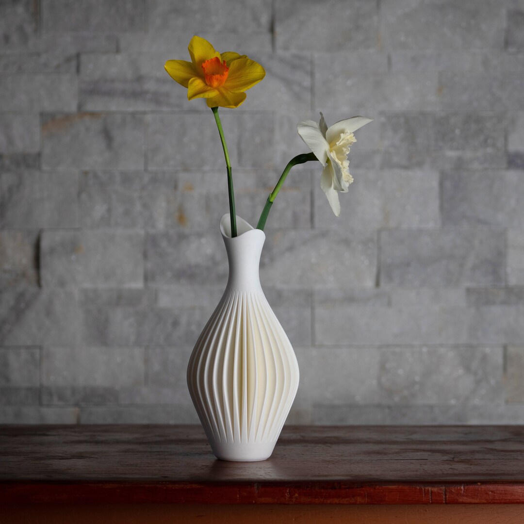 Wave Vase for Flowers, 3D Printed Vase for Fresh or Dried Flowers and ...