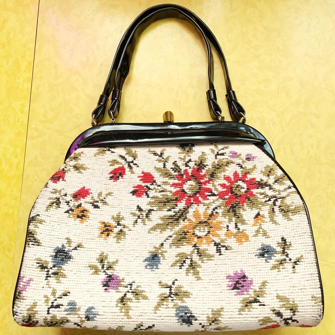 Vintage Tapestry Granny Handbag Purse Satchel Floral Needlepoint Frame ...