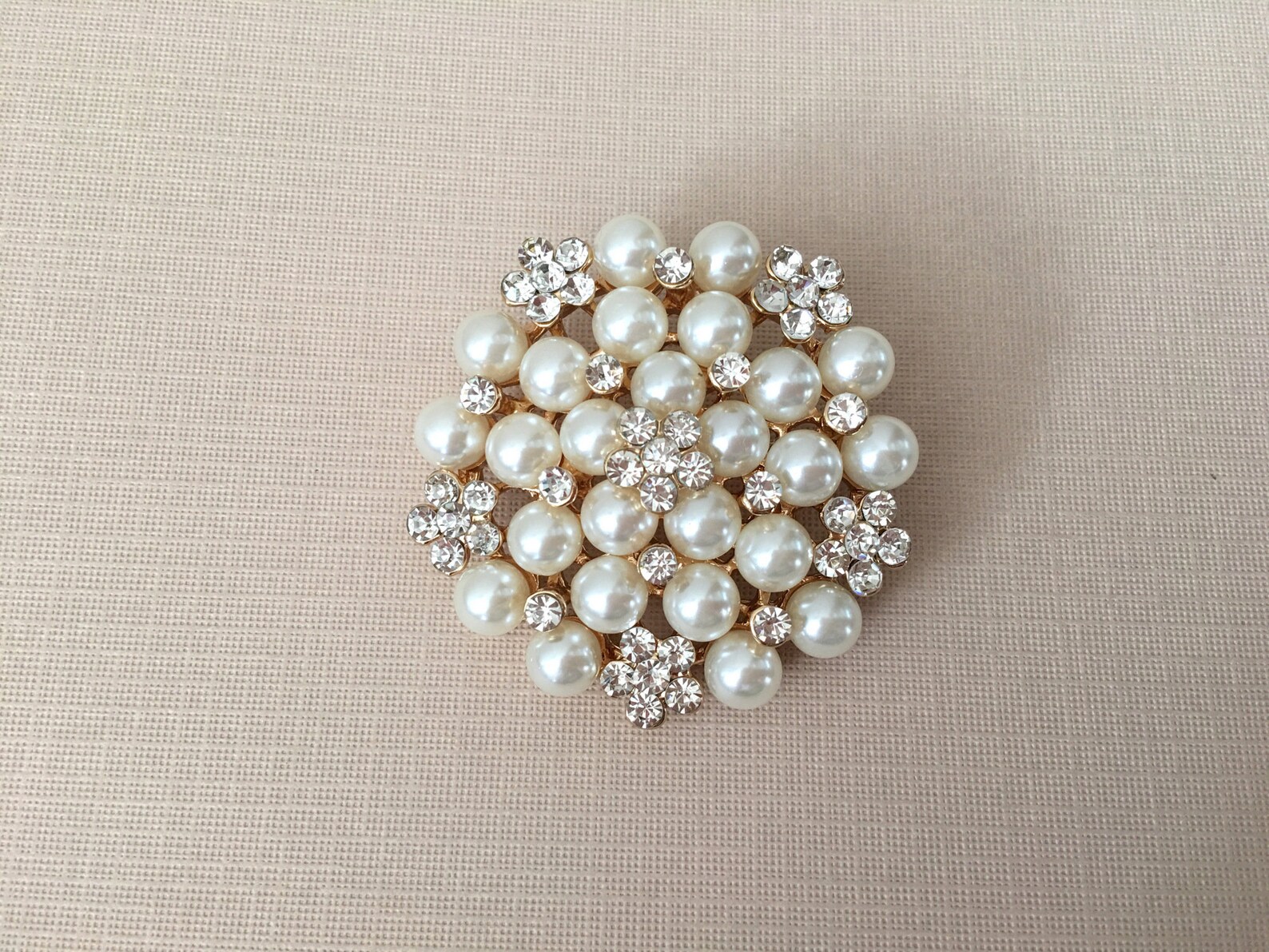 GOLD Pearl Brooch.gold Pearl Pin.rhinestone Pearl Pin.gold | Etsy