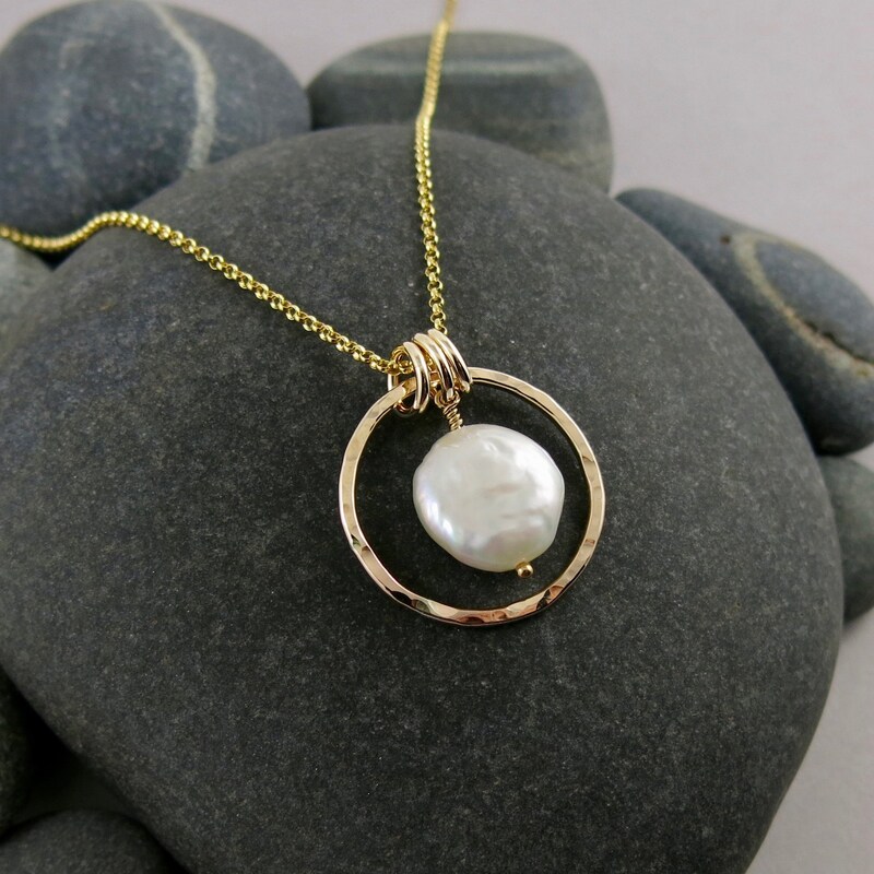 Flat Pearl Necklace - Etsy
