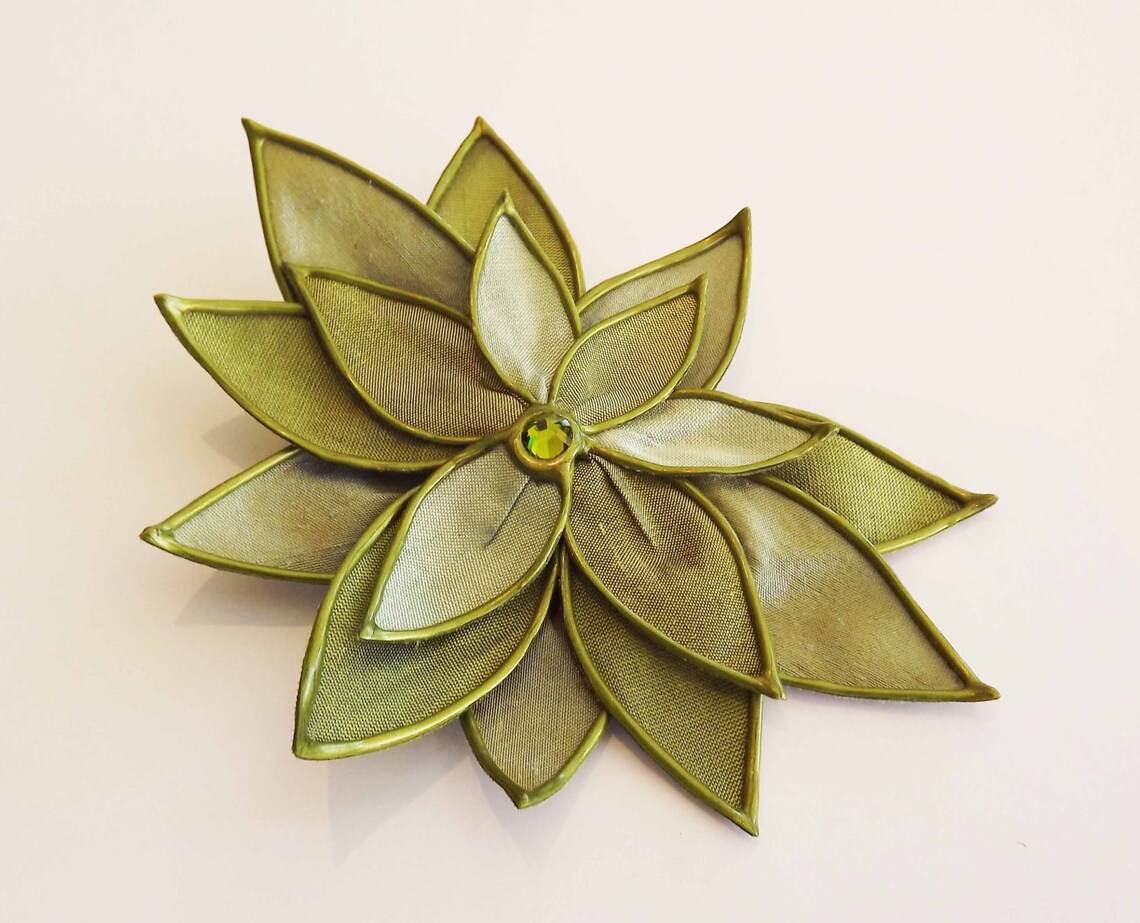 Mythical Me Lotus Hair Clip - Medium - Etsy