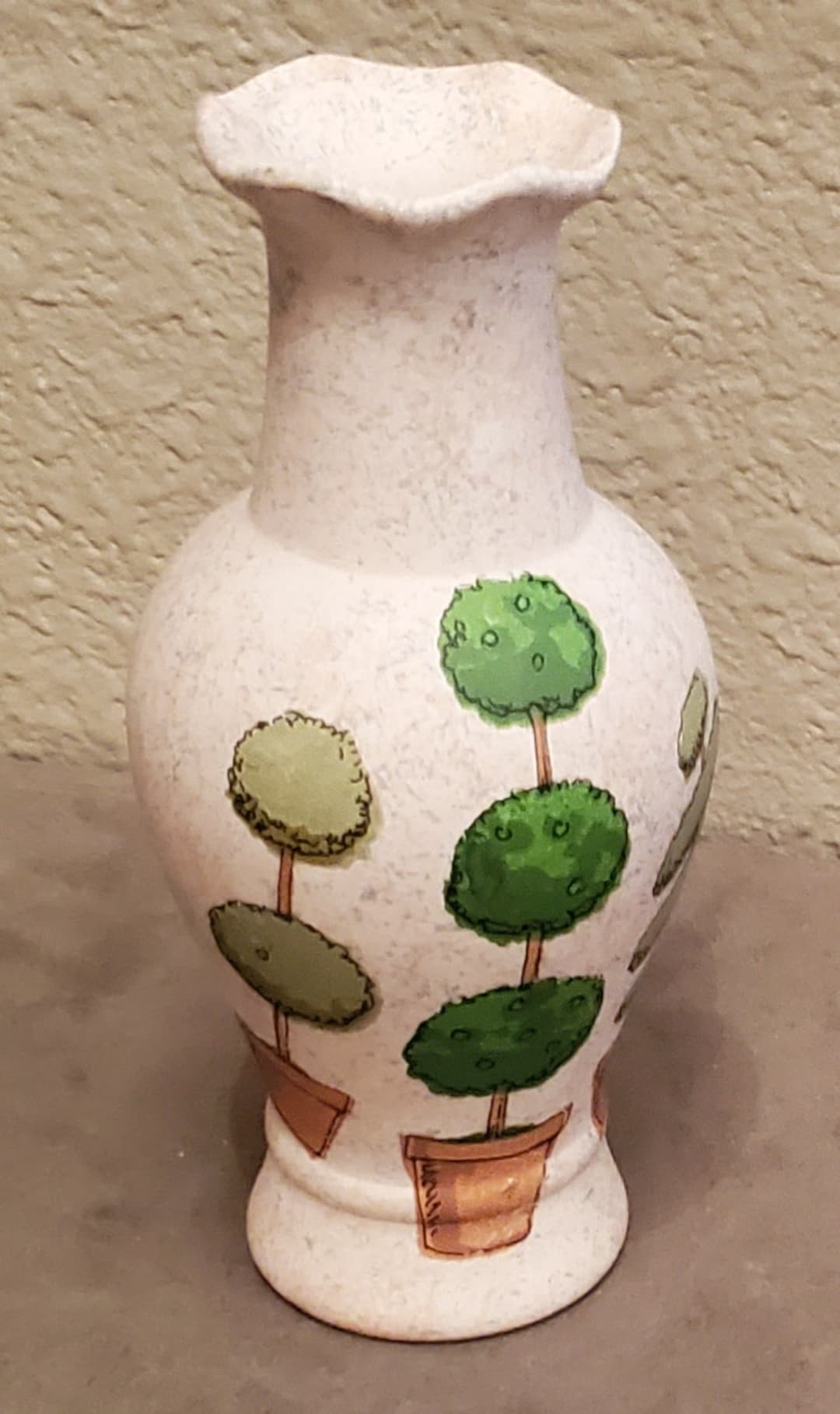Small Ceramic Vase With Garden Topiary Design Single Flower Pottery ...
