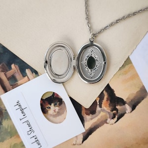 Stone Oval Locket Necklaces in Onyx, Black and Gray Snowflake Obsidian ...