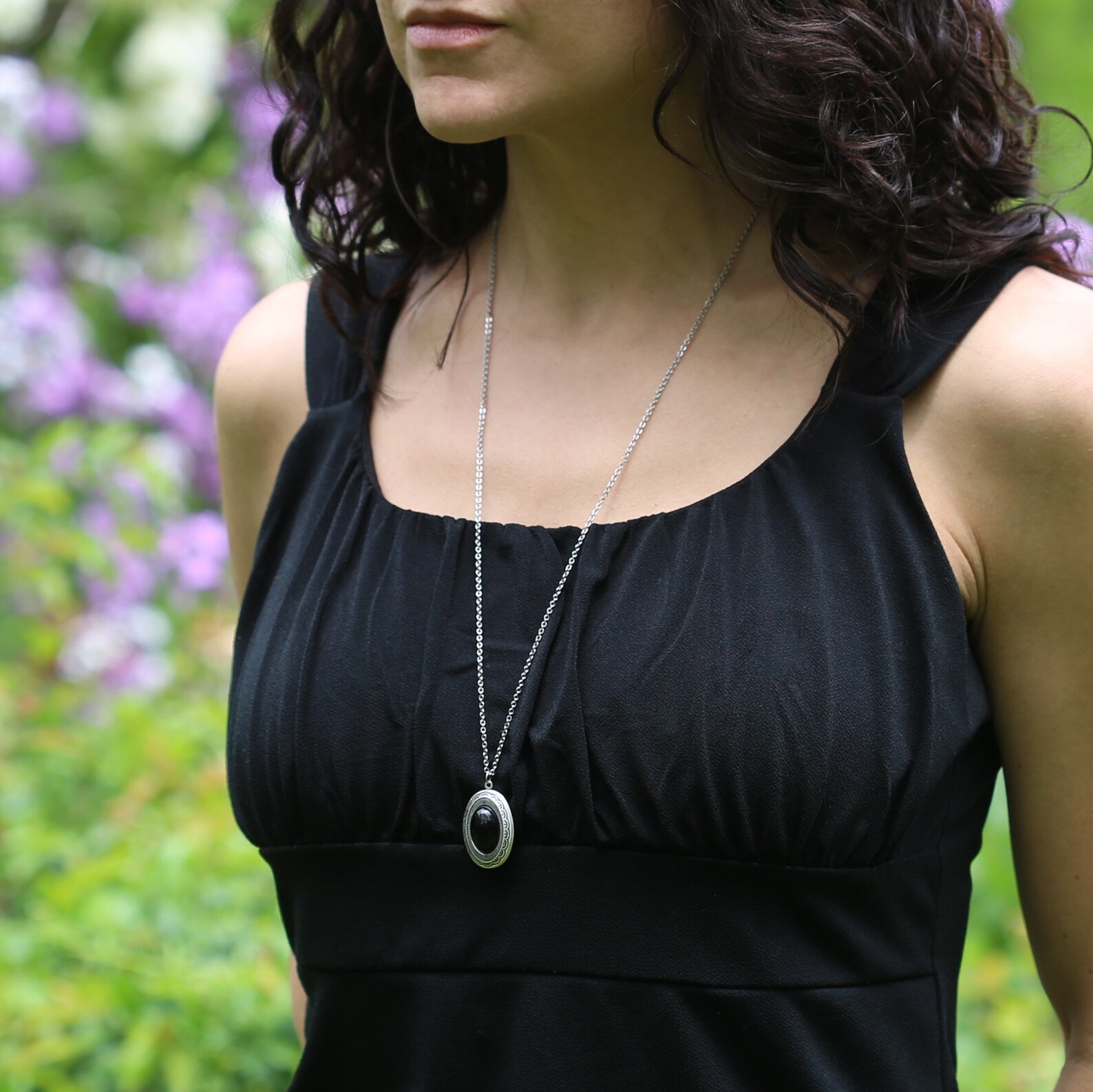 Blue Stone Locket Oval Vintage Style Necklaces in Blue Agate, Howlite ...
