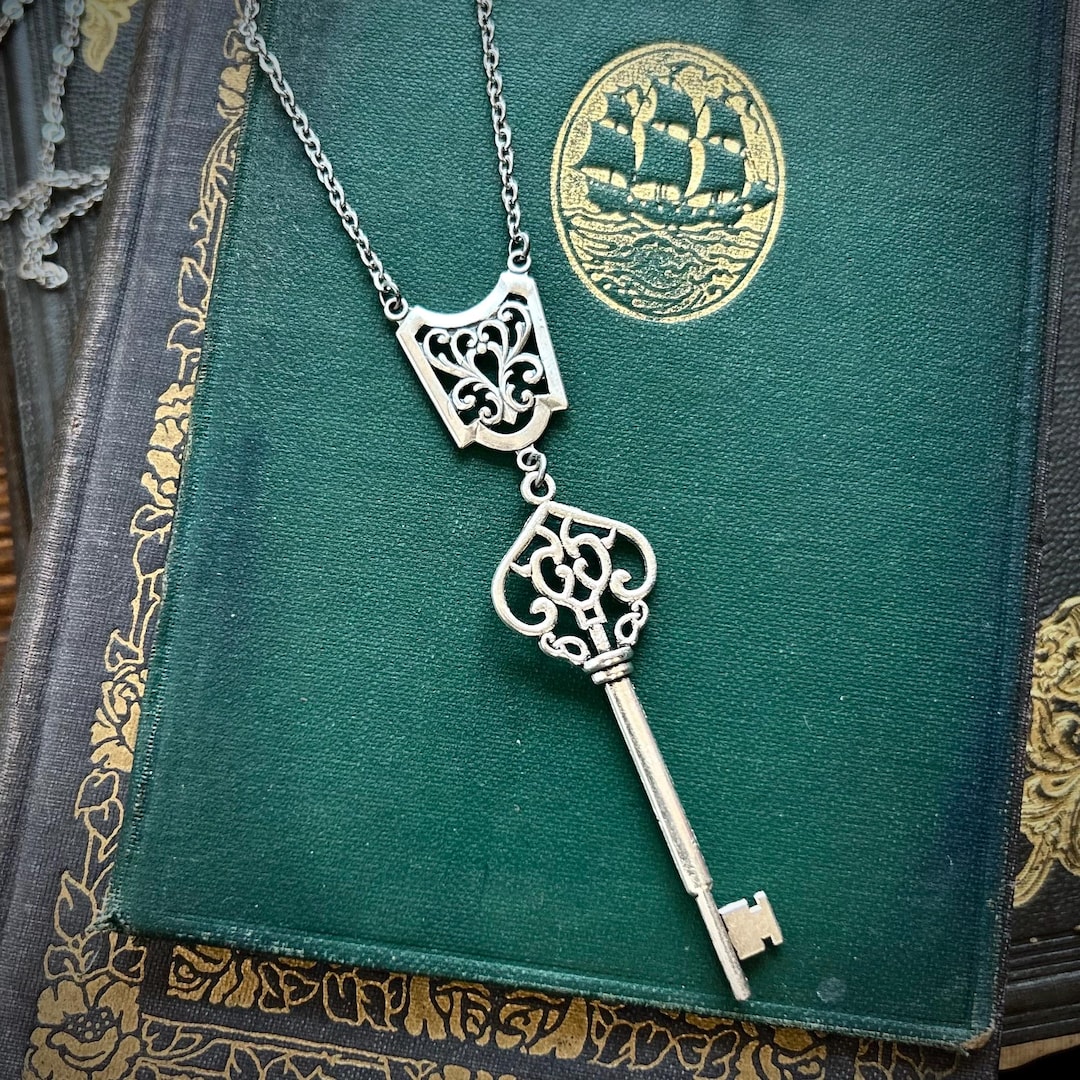 Skeleton Key Necklace in Bronze or Silver, Pick a Chain Style - Etsy