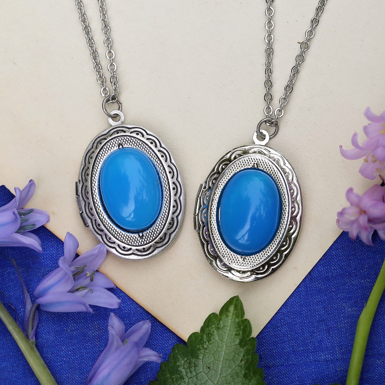 Blue Stone Locket Oval Vintage Style Necklaces in Blue Agate, Howlite ...