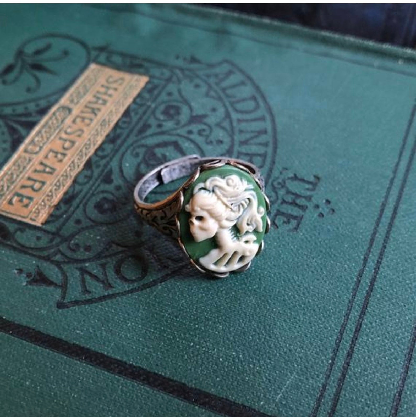 Skeleton Lady Cameo Ring - Etsy