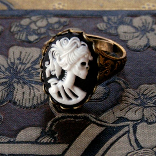 Skeleton Lady Cameo Ring - Etsy