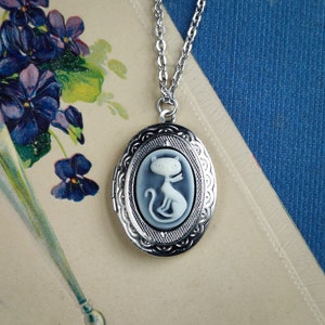 Cat Cameo Oval Vintage Style Bright Silver Locket - Etsy