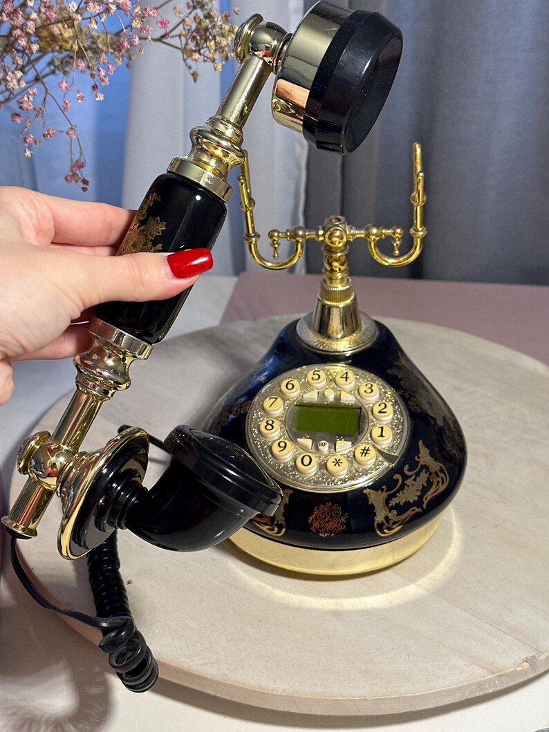 Vintage Black and Gold Rotary Phone, Retro Old Fashioned Telephone ...