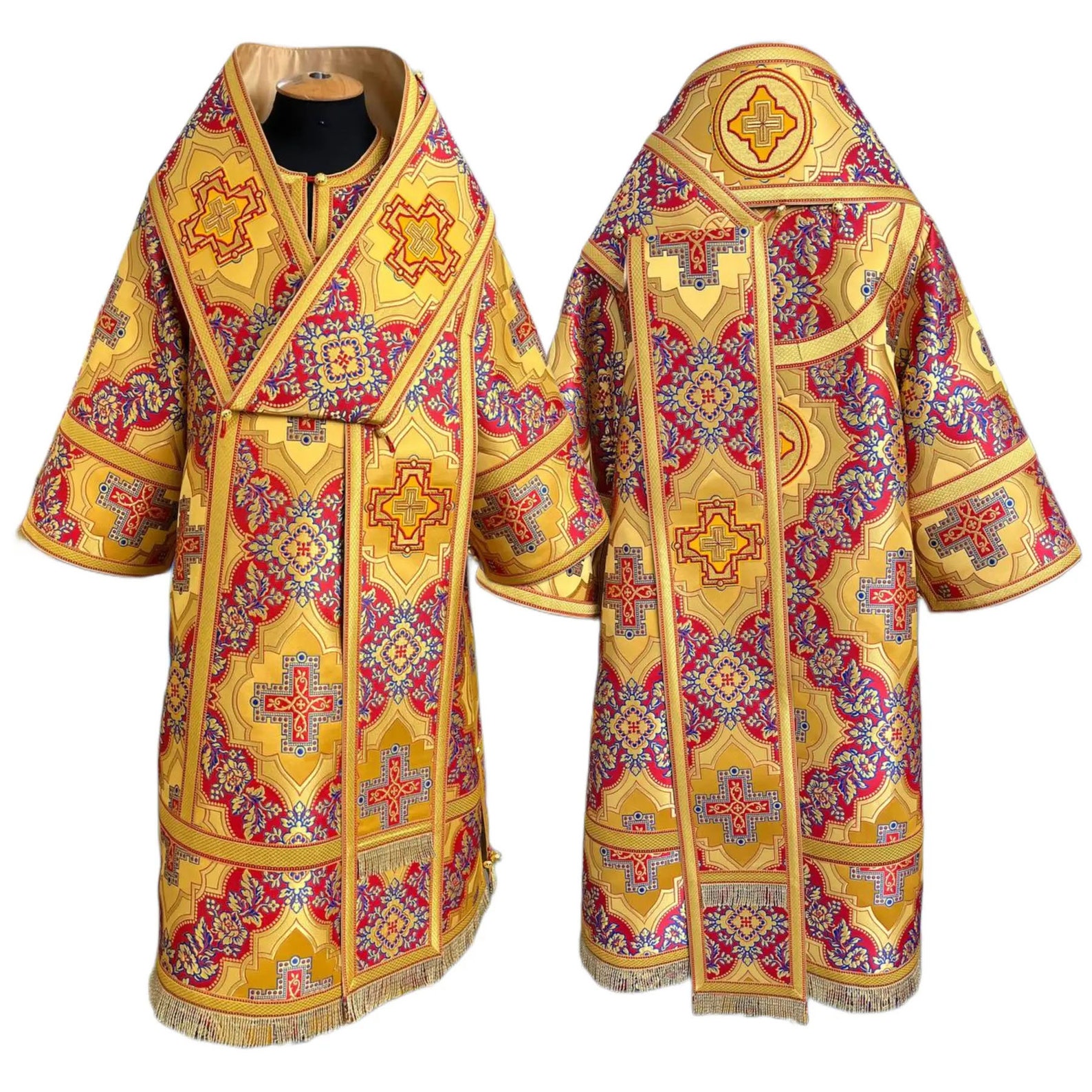 Bishops Gold Vestments. Premium Metallic Brocade. Bishop Set Vestment ...