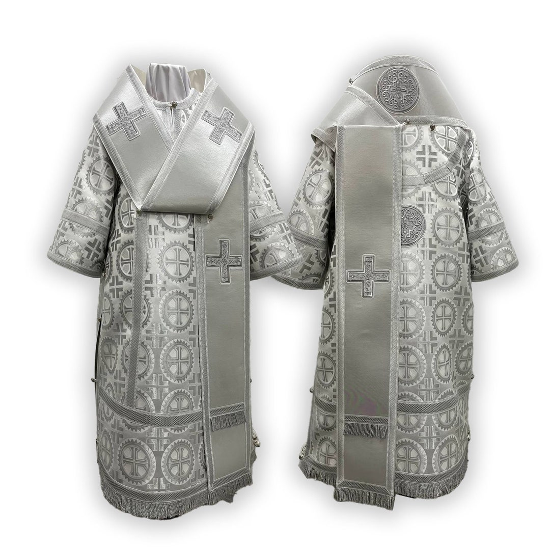 Silver Bishops Vestments. Episcopal Liturgical Vestments - Ceremonial ...