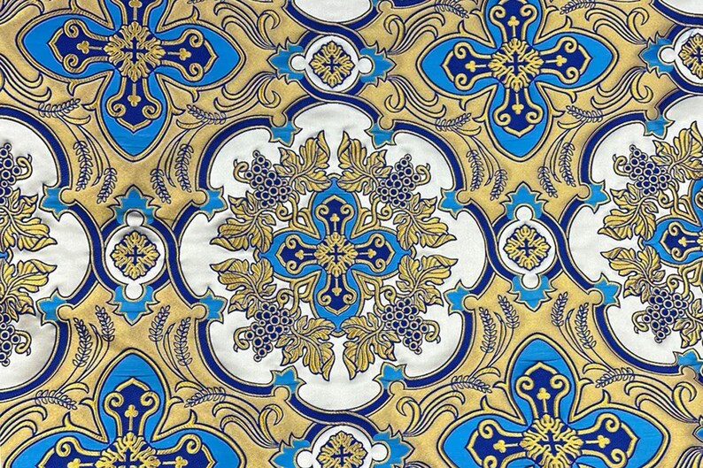 White Bishops Vestments. Premium Metallic Brocade. Bishop Set Vestment ...