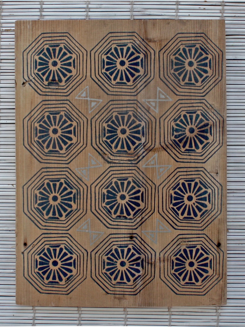 Octagon Wall Hanging on Reclaimed Barn Wood - Etsy