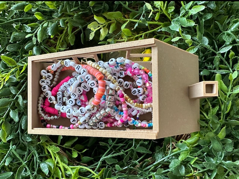 Cabin in the Woods Friendship Bracelet Holder / Memorabilia / Trinket ...