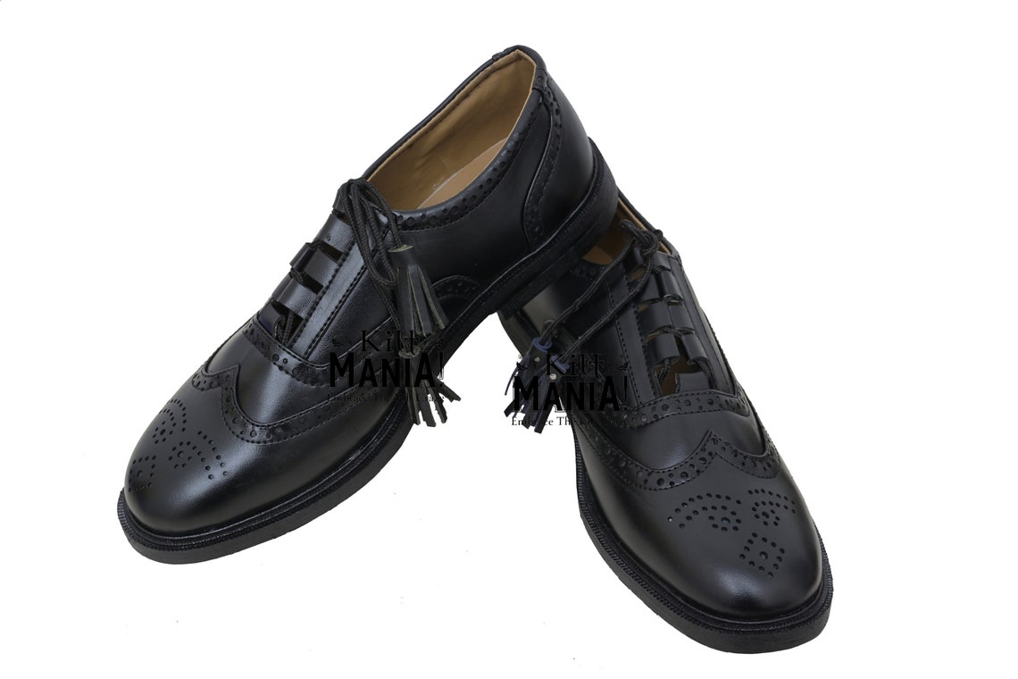 Scottish Kilt Ghillie Brogues Shoes Handcrafted Premium Black Leather Boots for Men Kilt Shoes ...