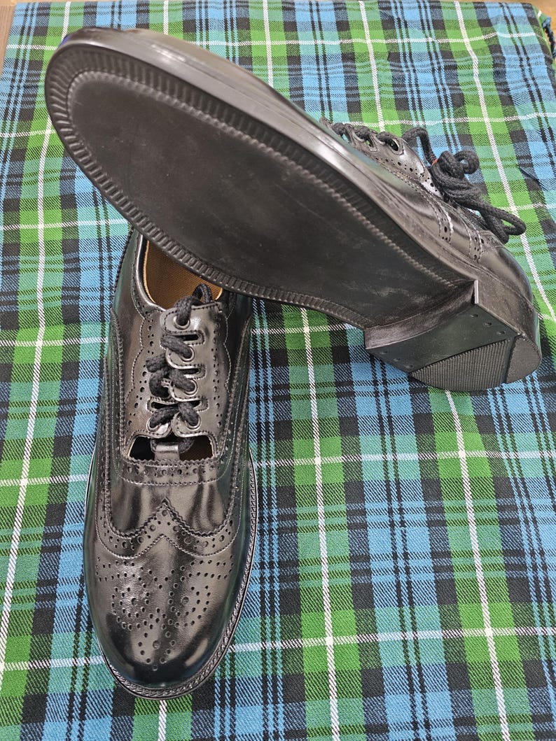 Scottish Kilt Ghillie Brogues Shoes - Handcrafted Premium Black Leather ...