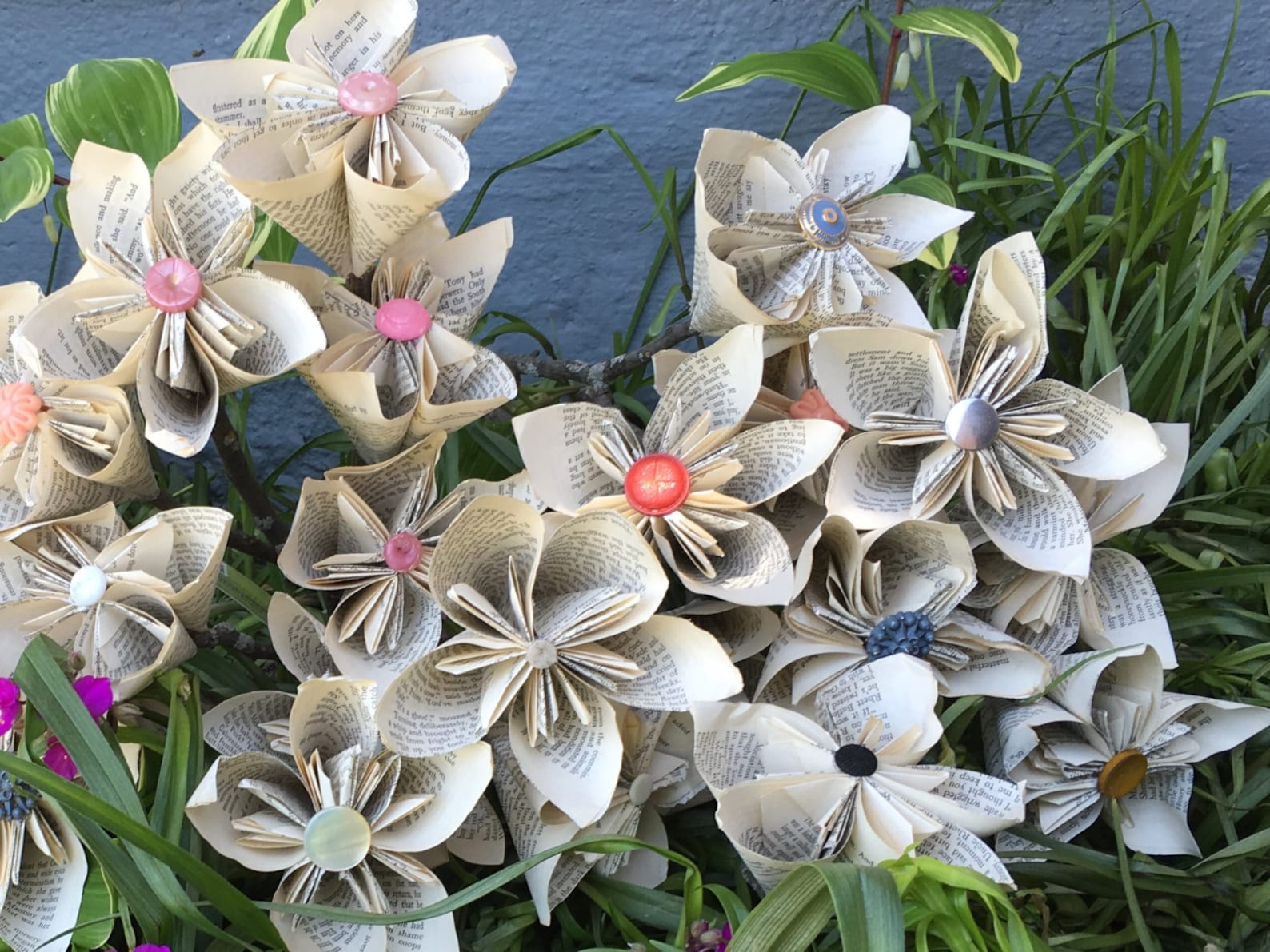 Flower Paper Origami- Handmade Antique White Book Pages With Black ...