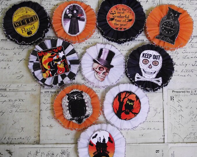 Set of 10 Glittered Halloween Crepe Paper Medalions - Etsy