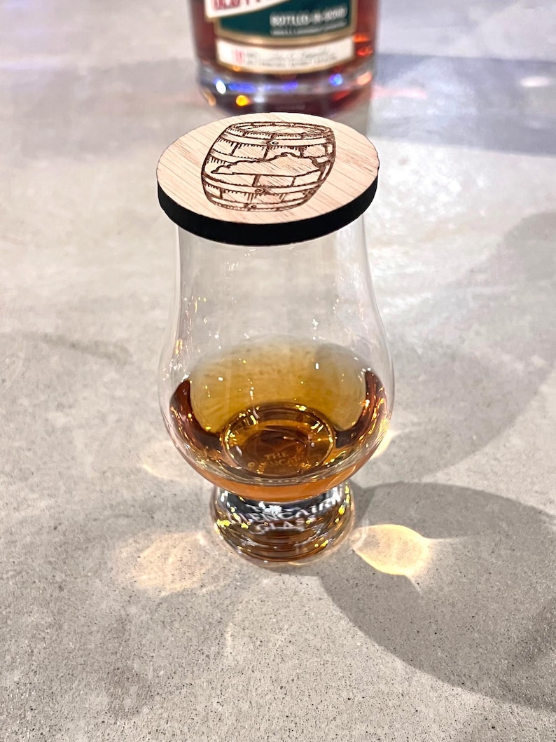 Glencairn Bourbon Glass Tasting Topper - Vapor Control Cover - White ...