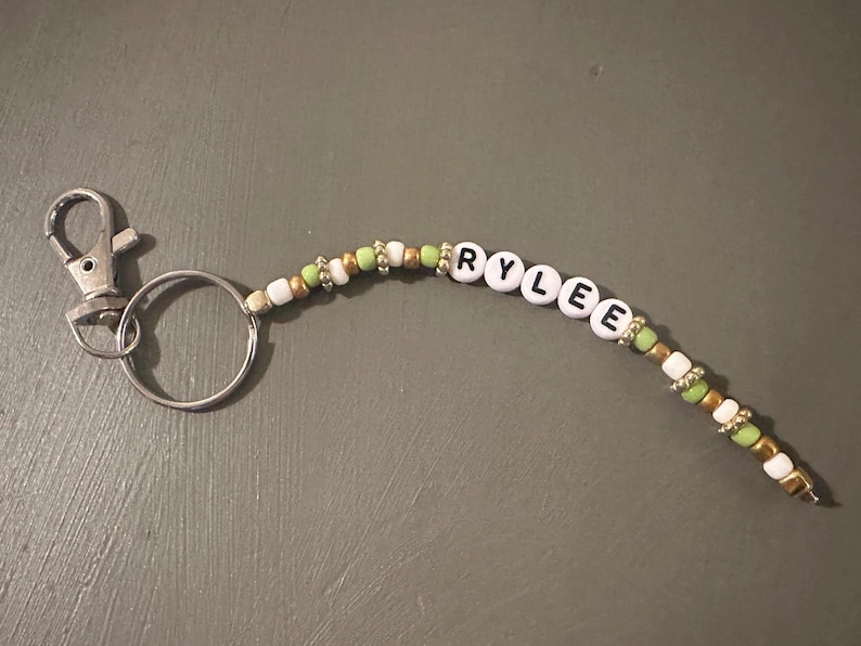 Personalized Beaded Keychain: Custom Colors & Text - Etsy