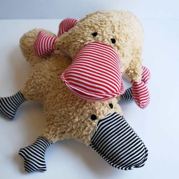 Stuffed Animals and Plushies - Etsy