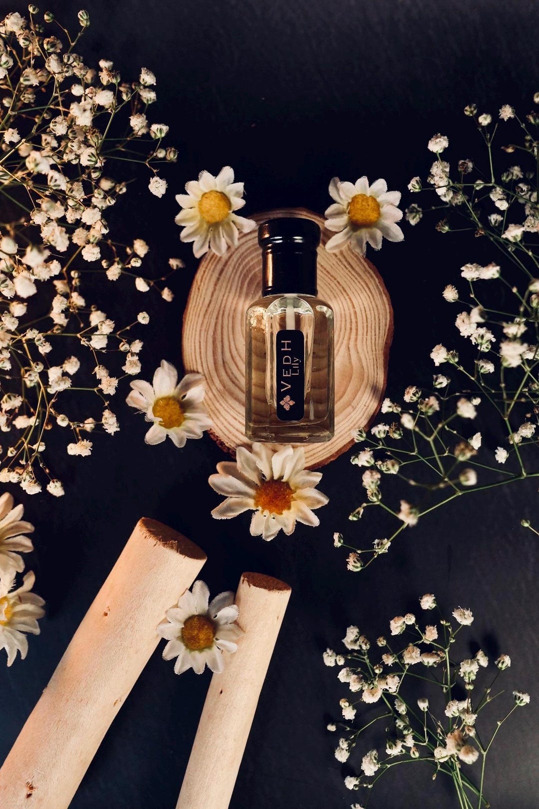Lily - Luxurious Attar Perfume Oil - Clean, Artisanal, Gender-neutral ...