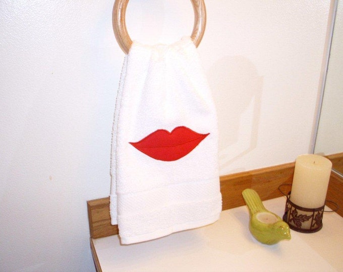 Sexy Lips Hand Towel/soft White Towel/gift Idea for Anyone/bath or ...