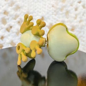 Littlest Pet Shop Tree-frog OOAK Custom - Etsy