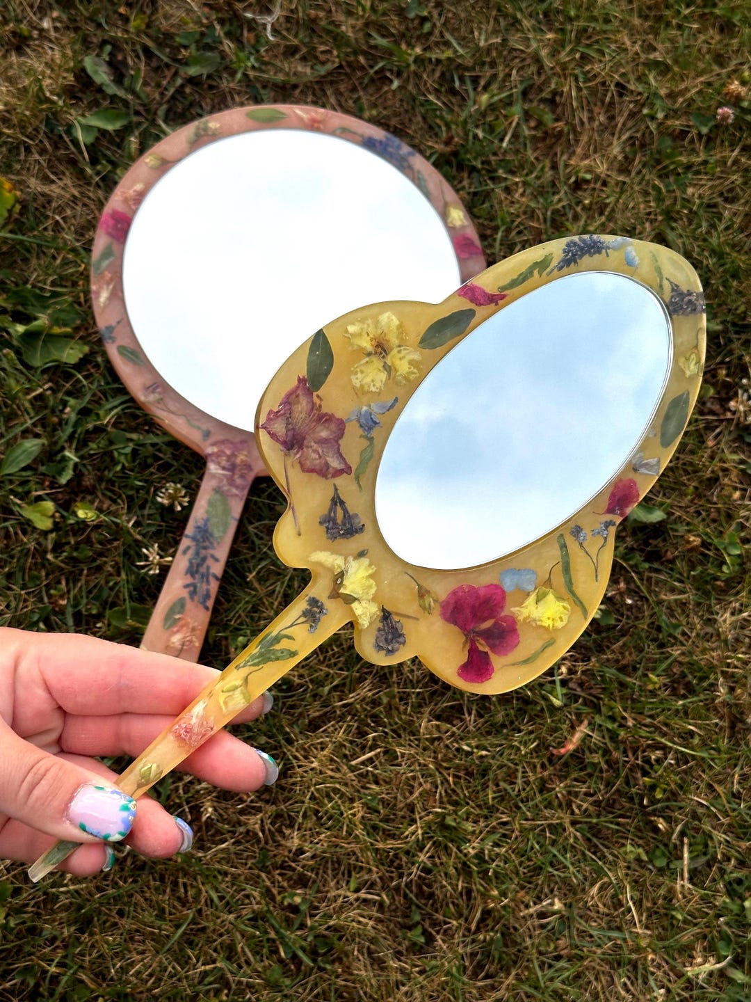 Epoxy Hand Mirror With Flowers - Etsy