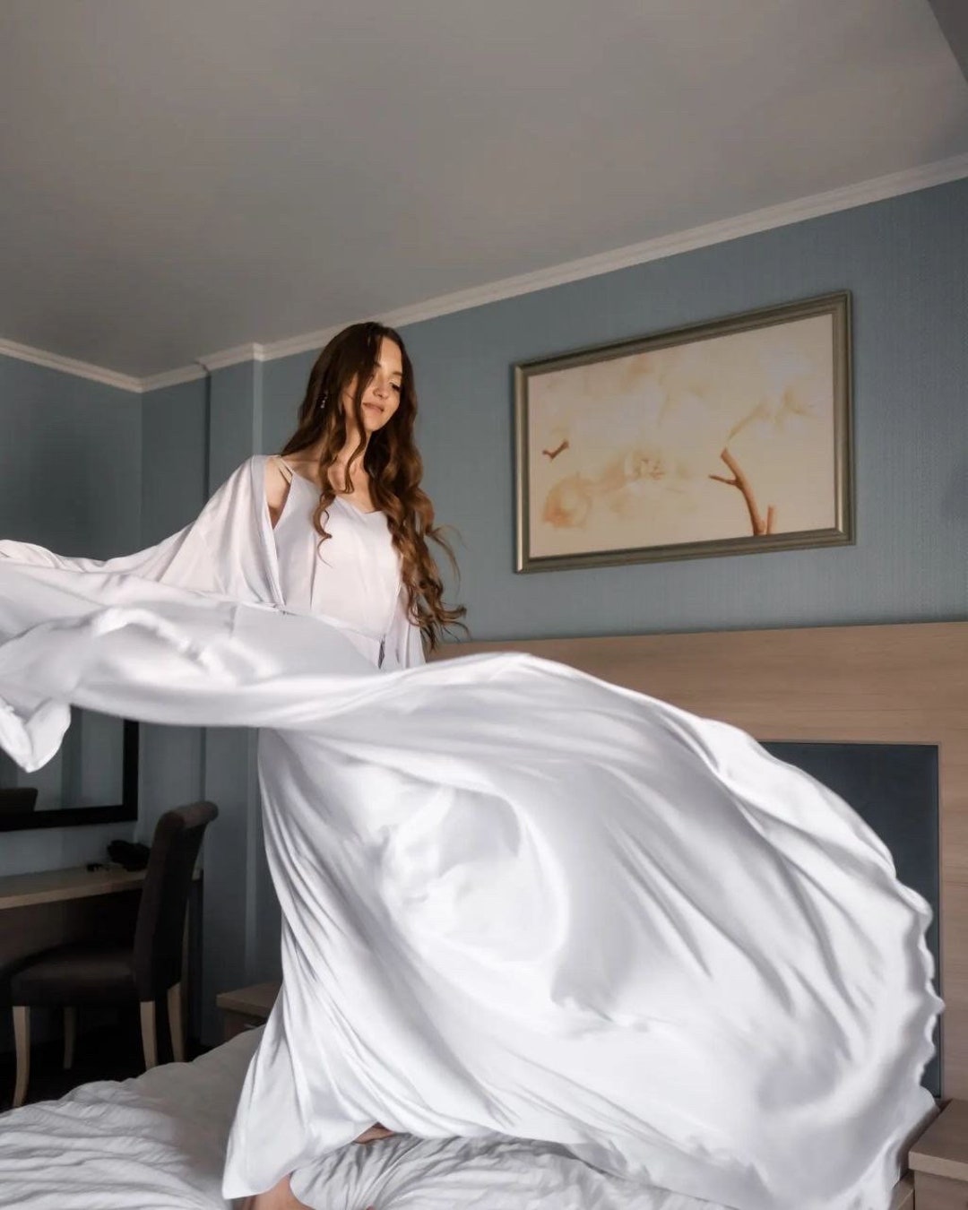 Bridal Silk Long Robe With Train, Silk White Nightgown for Braid, Silk ...