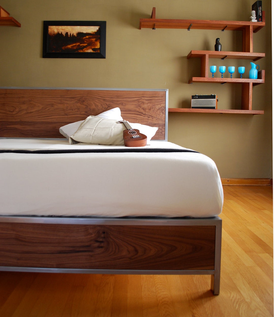 The Early Century Bed - King Size - Etsy