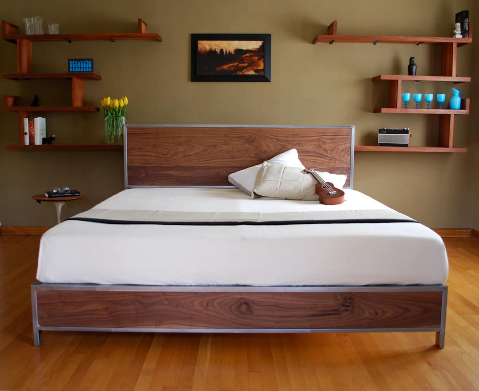 The Early Century Bed - King Size - Etsy