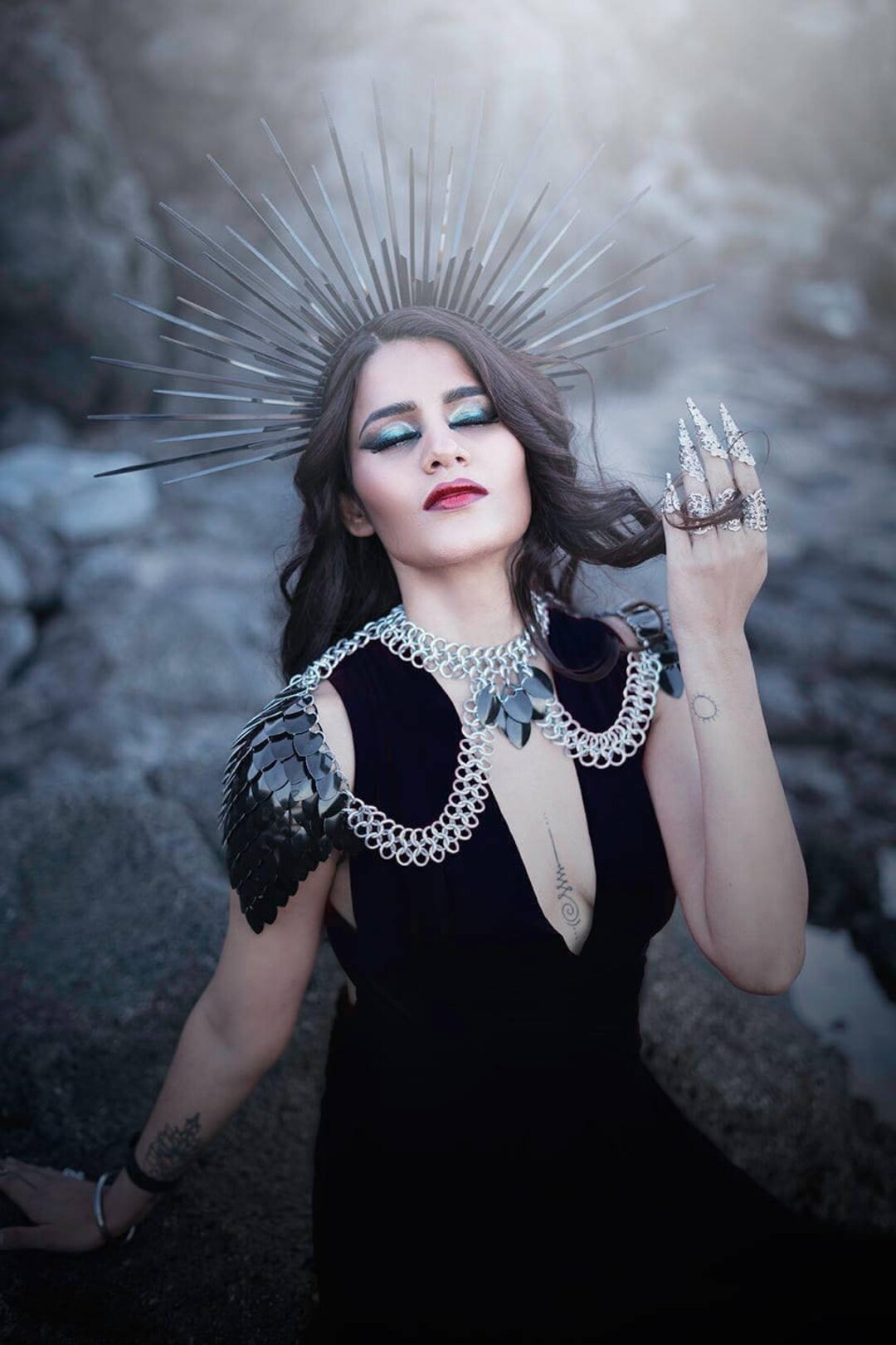 Black Dragon Scale Shoulder Armor. Harness, Fantasy Costume - Etsy