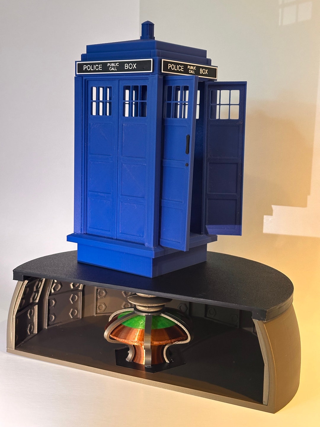 Bigger on the Inside TARDIS Themed Aquarium Cave Under Gravel Fish Hide ...