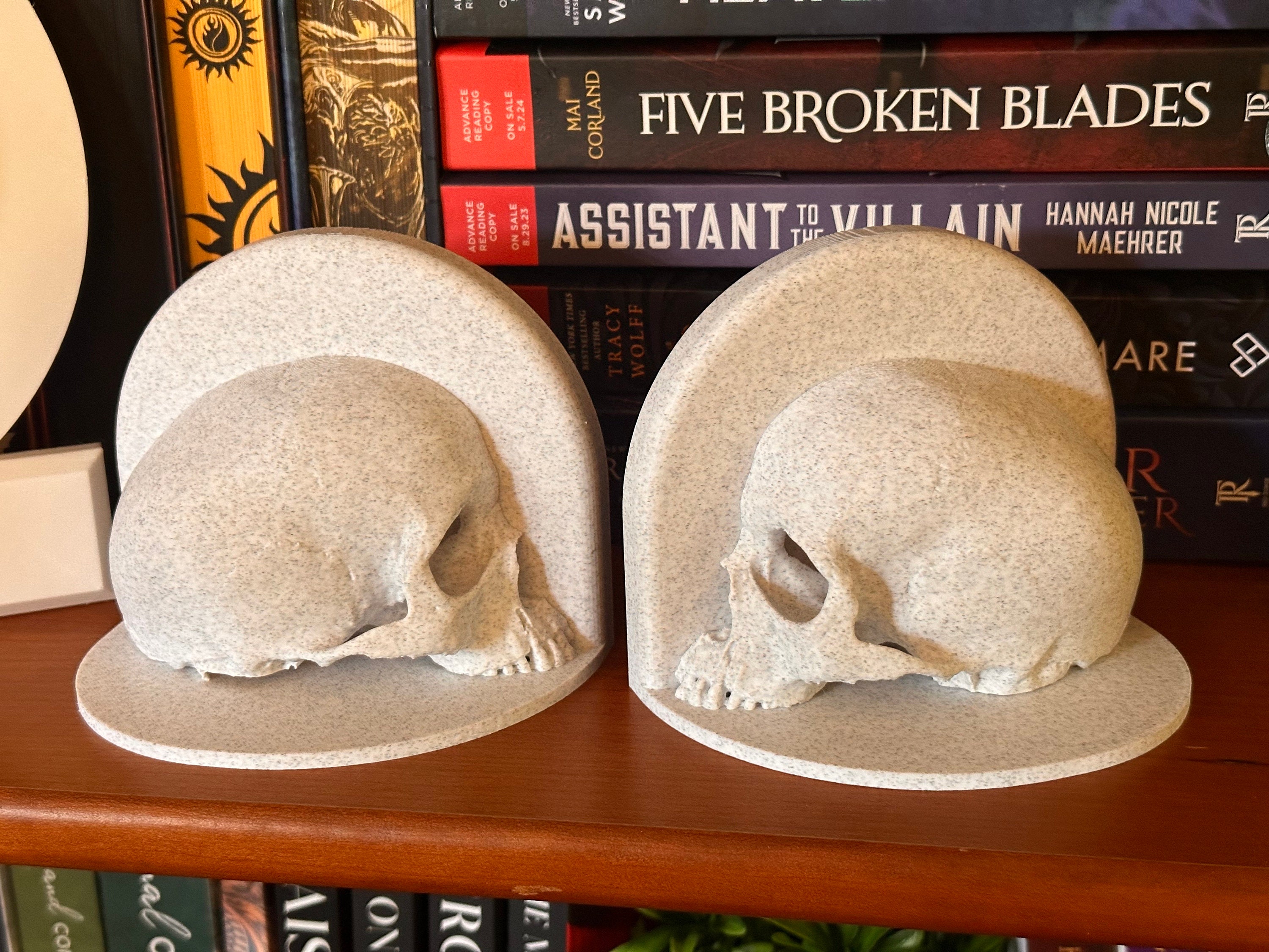 Pair of Skull Bookends, Heavy 3d Prints With Marble Look - Etsy
