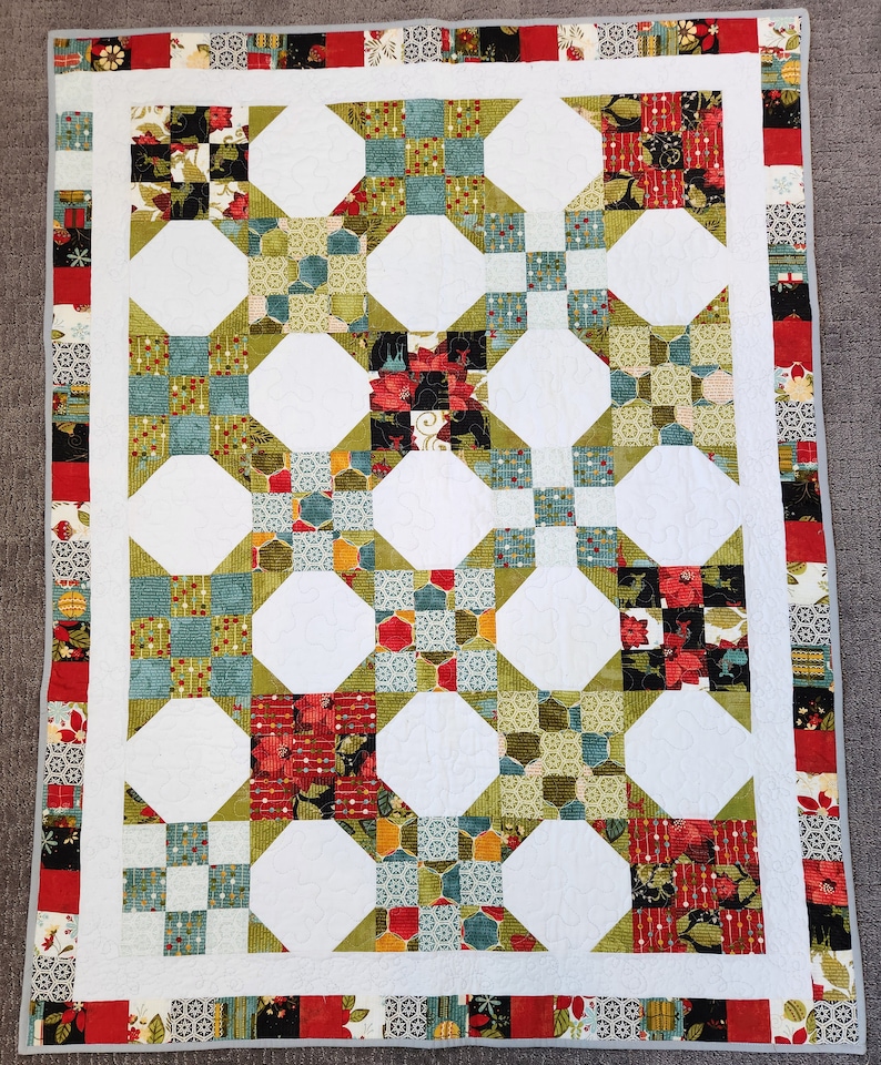 Homemade Christmas Holiday Lap Quilt - Etsy