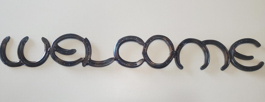 Custom Horseshoe Welcome Signs - Etsy