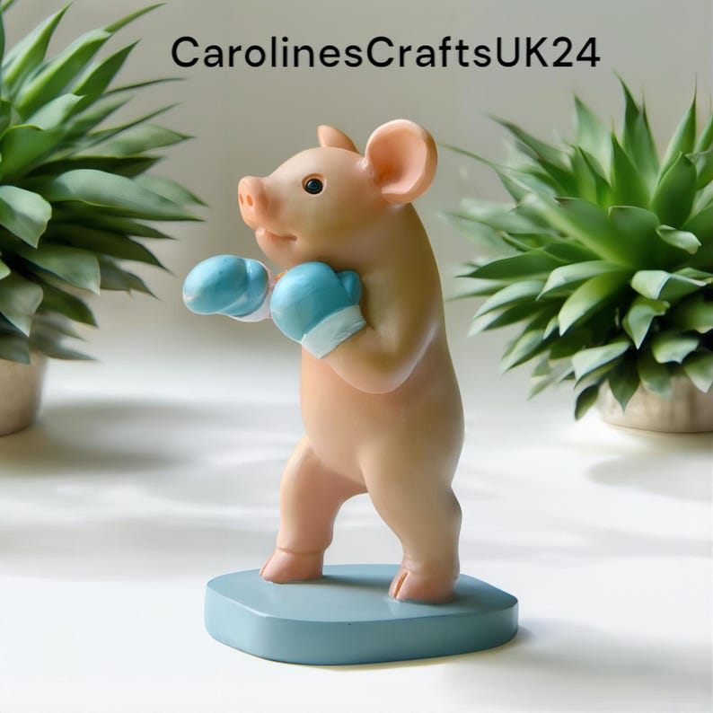 Mini Resin Boxing Pig Ornament Fighting Pig Handcrafted Pig Figurine ...