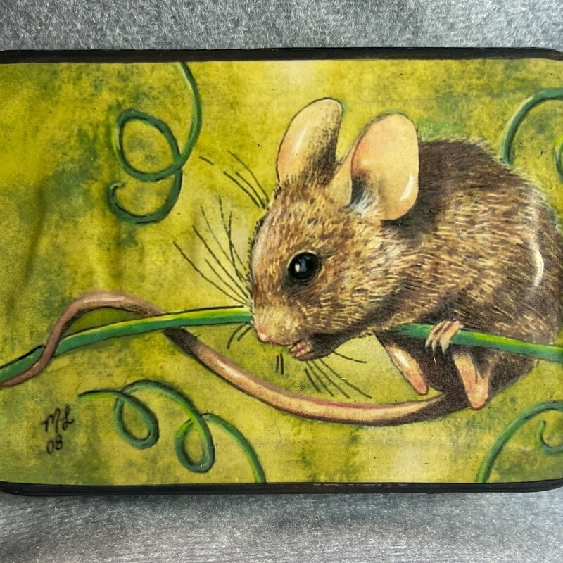 Mouse in Altoid Tin - Etsy