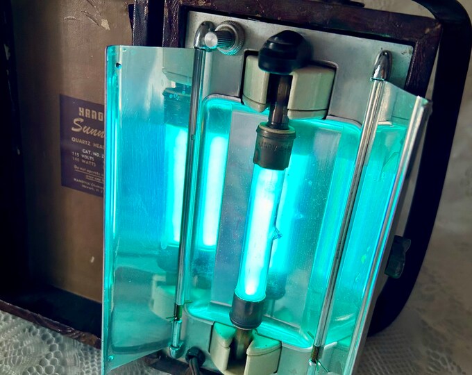 Vintage 1950's Hanovia Sunnette Quartz Health Lamp With Working UV Lamp ...