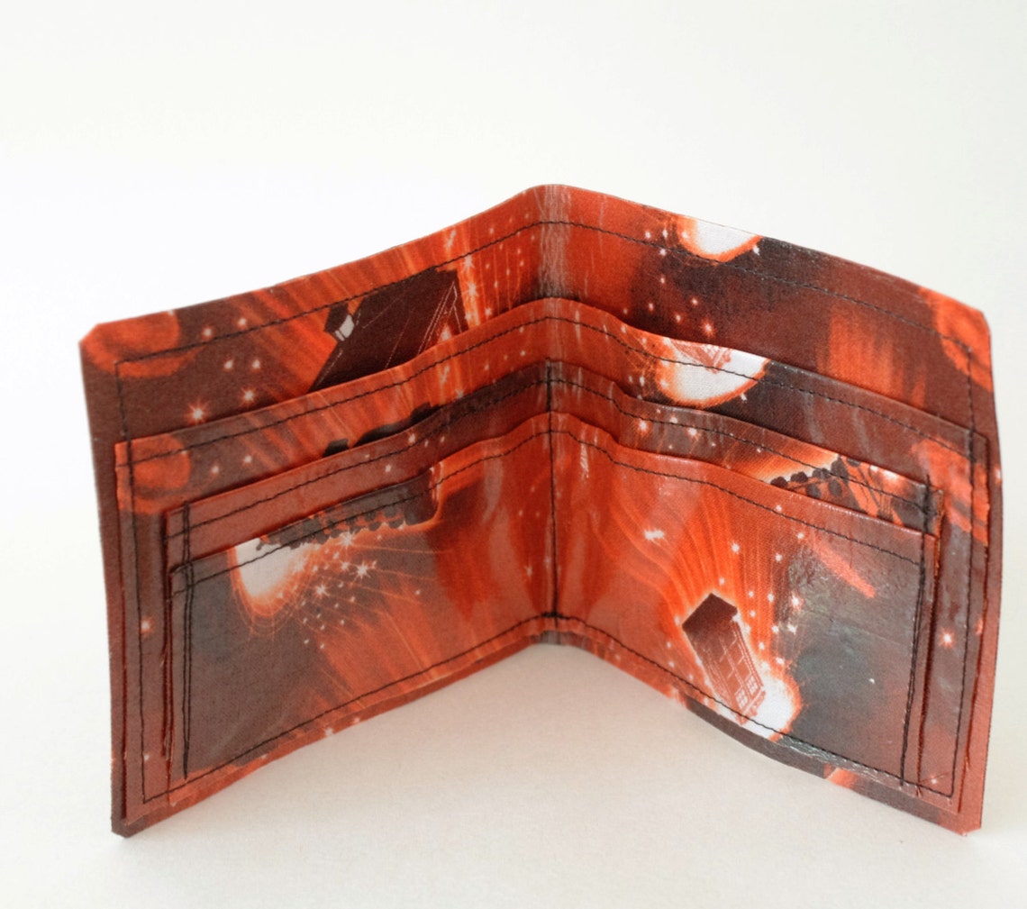 TARDIS and Dalek Unisex Bifold Doctor Who Wallet Credit Card - Etsy